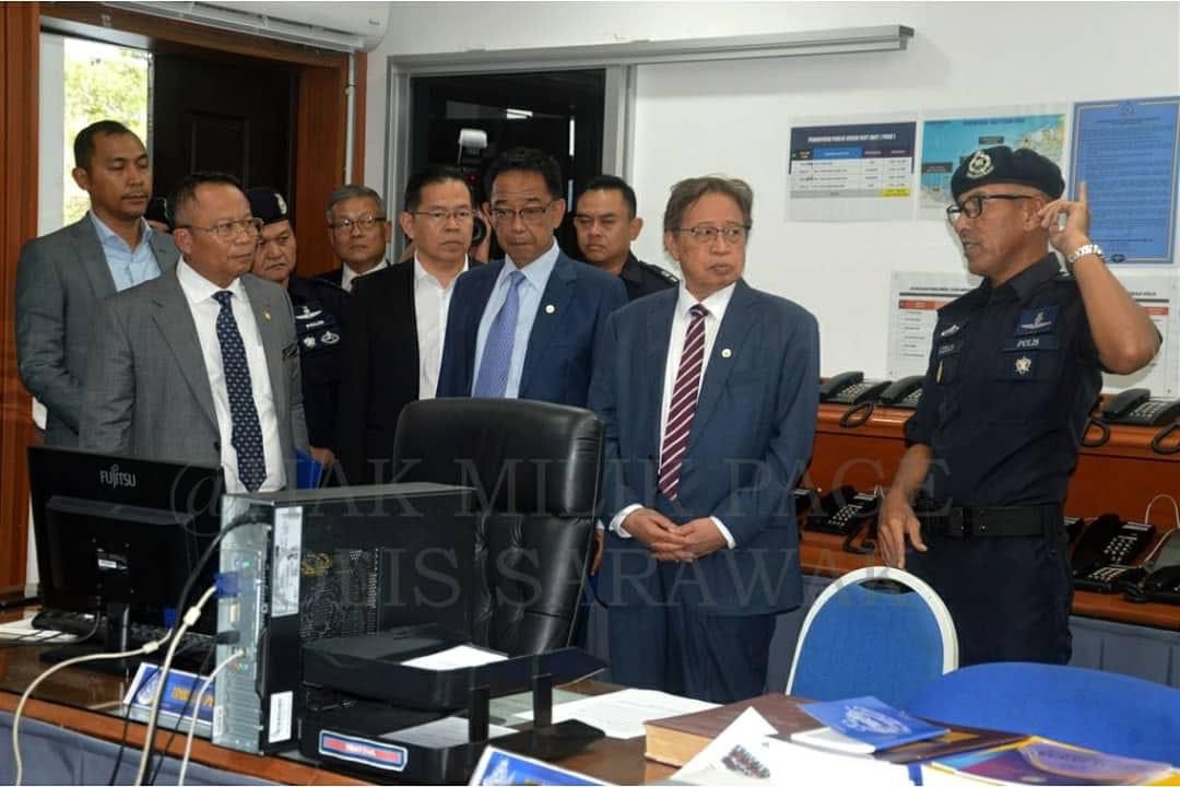 Abang Johari kunjungi IPK Sarawak - UTUSAN SARAWAK