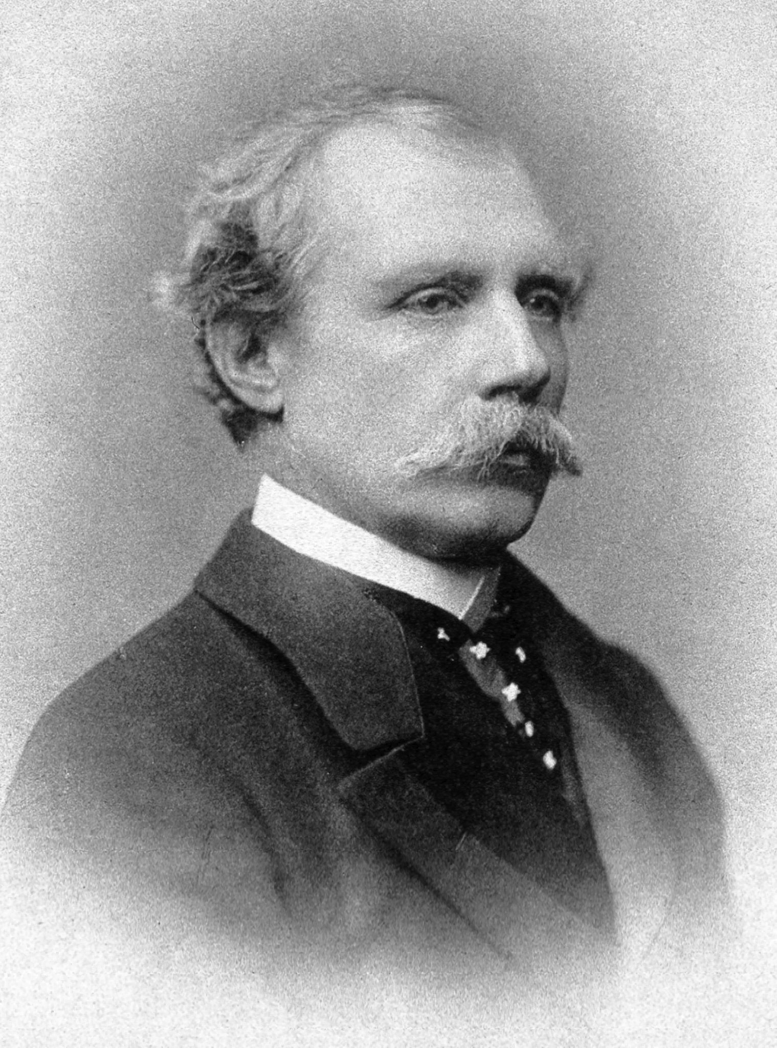 Masyarakat Cina di bawah Raja Brooke - UTUSAN SARAWAK