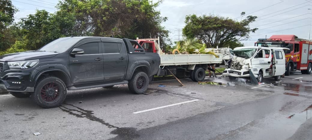 Hasrat hantar barang tidak kesampaian - UTUSAN SARAWAK