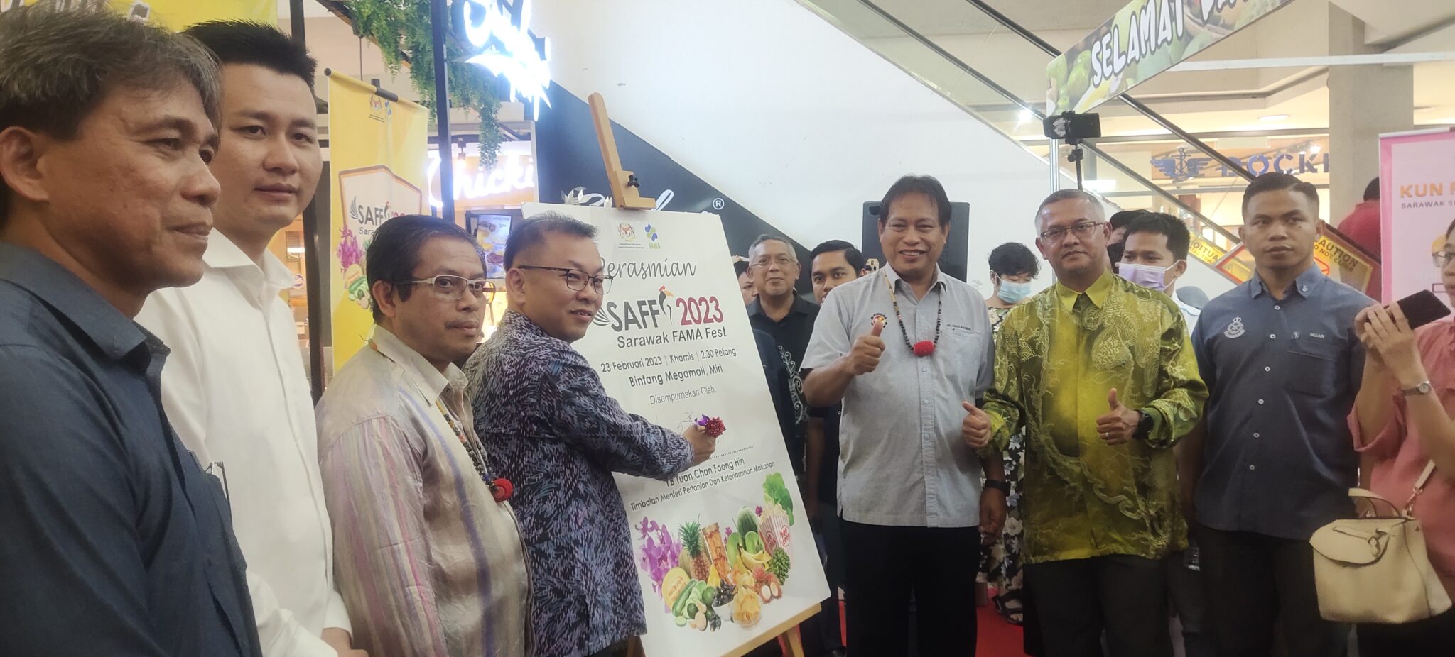 Sarawak FAMA Fest promosi produk makanan dan hasil pertanian - UTUSAN ...