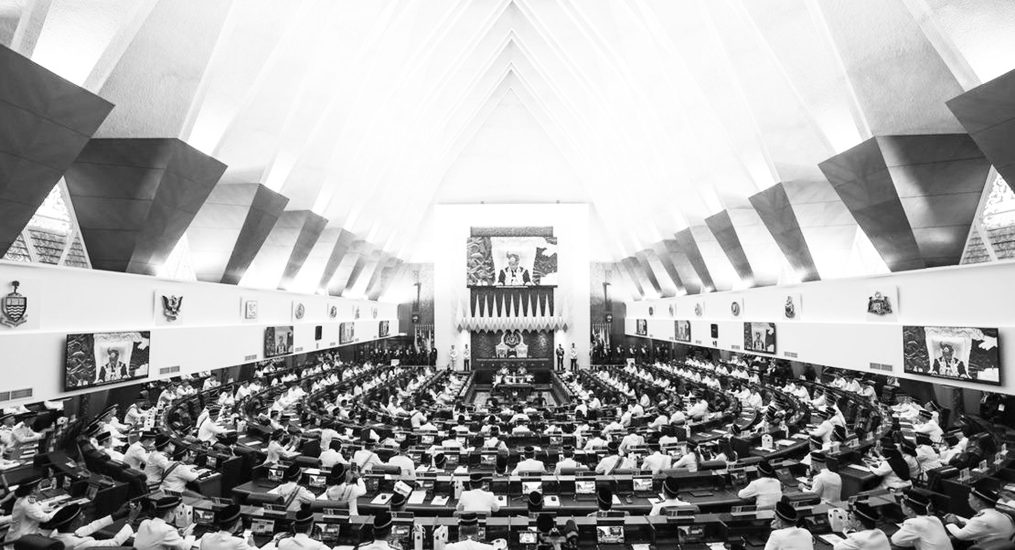 Parlimen dan Demokrasi - UTUSAN SARAWAK