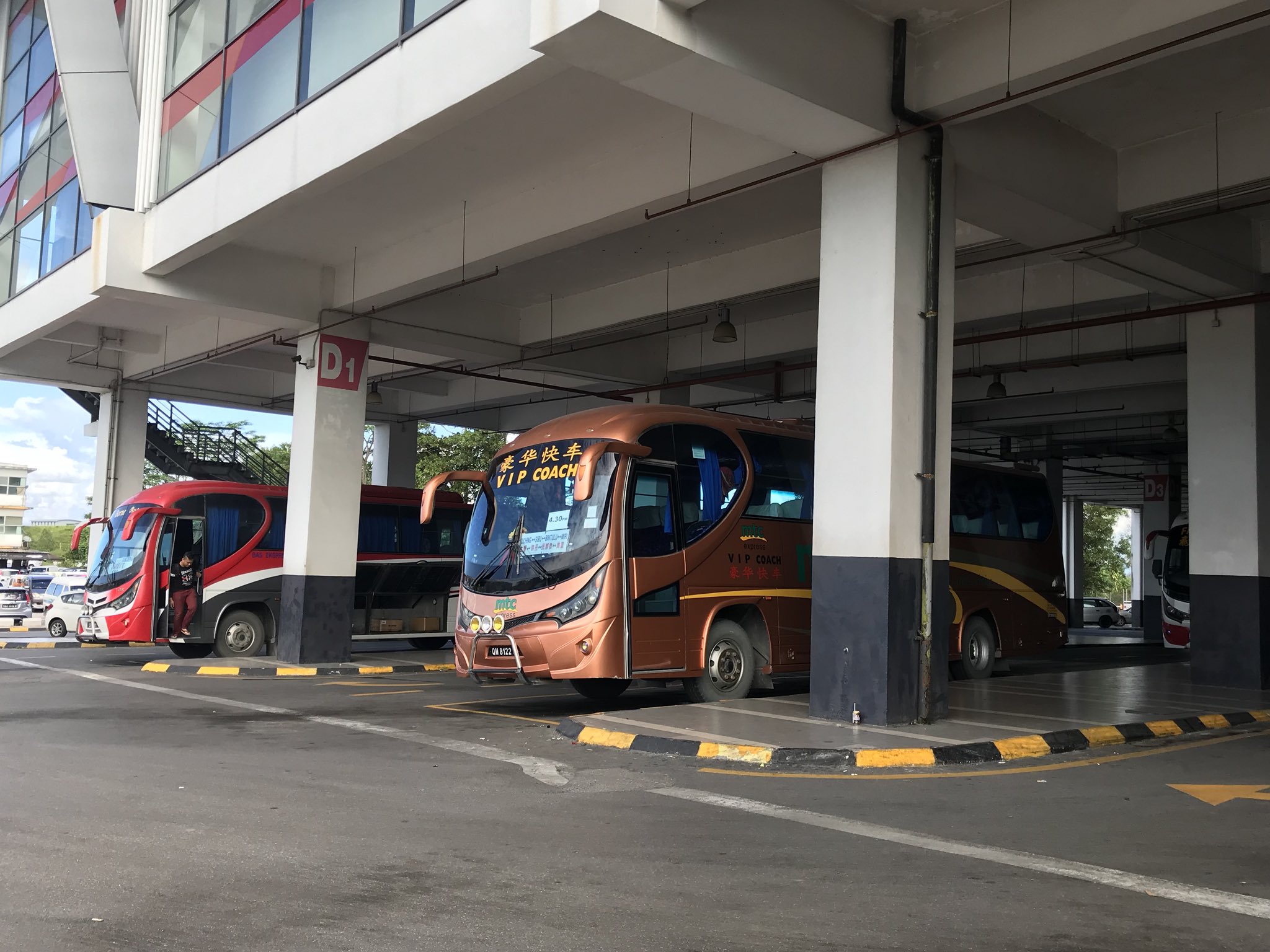 LPS: Terhad kepada bas ekspres ekonomi, tidak melebihi had usia 10 ...