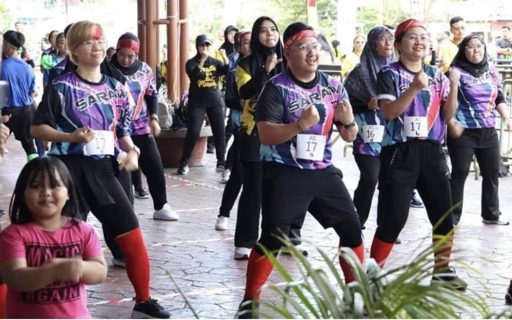 Sapok Biki, Tee Kui, Sharifah Nurhalimatun ketuai larian baton SUKMA ...