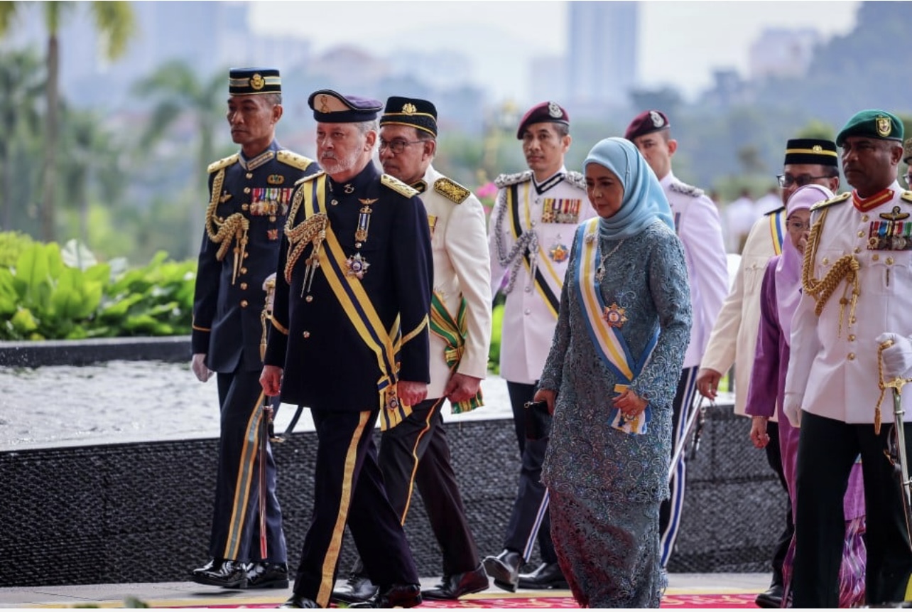 KSN dahului senarai penerima darjah kebesaran, pingat sempena keputeraan Agong - UTUSAN SARAWAK