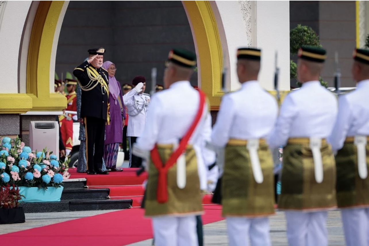 KSN dahului senarai penerima darjah kebesaran, pingat sempena keputeraan Agong - UTUSAN SARAWAK