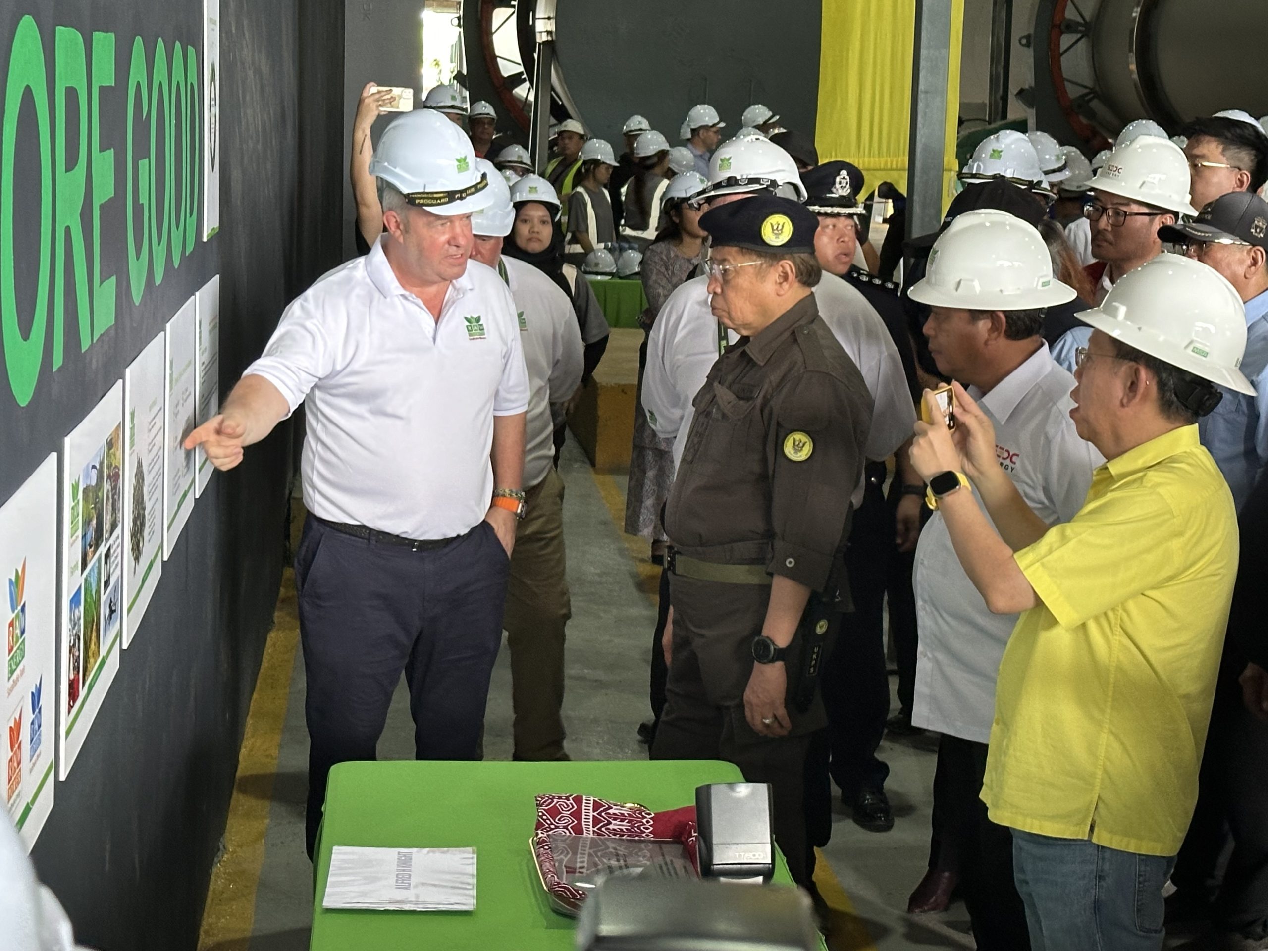 RAW Solid Fuels perkenalkan pelet biomass - UTUSAN SARAWAK