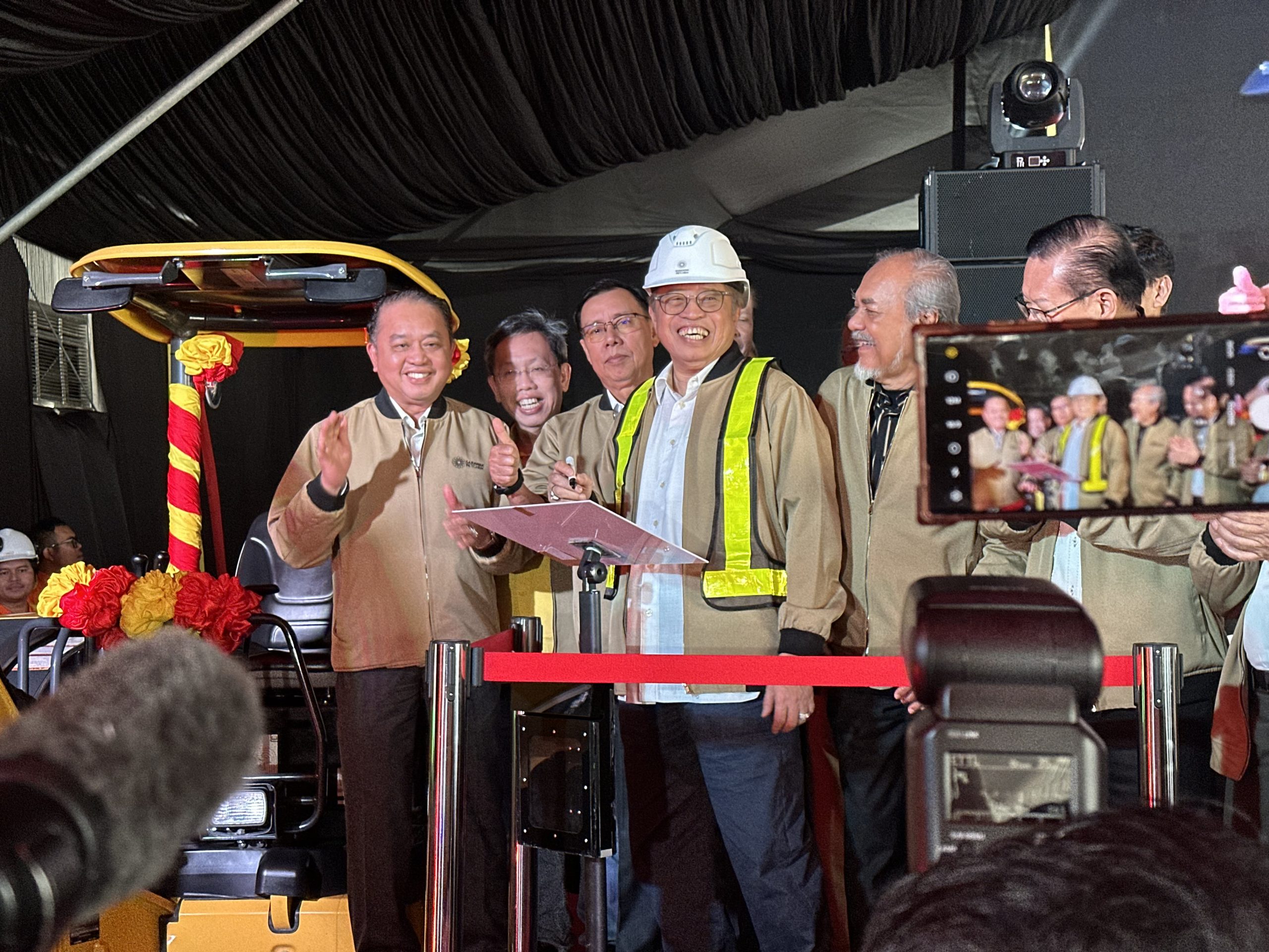 Sarawak mula mengorak langkah peneraju tenaga hijau Asia Tenggara ...