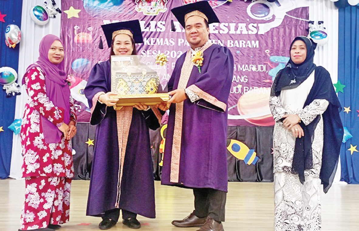 Pantau aktiviti digital kanak-kanak - UTUSAN SARAWAK