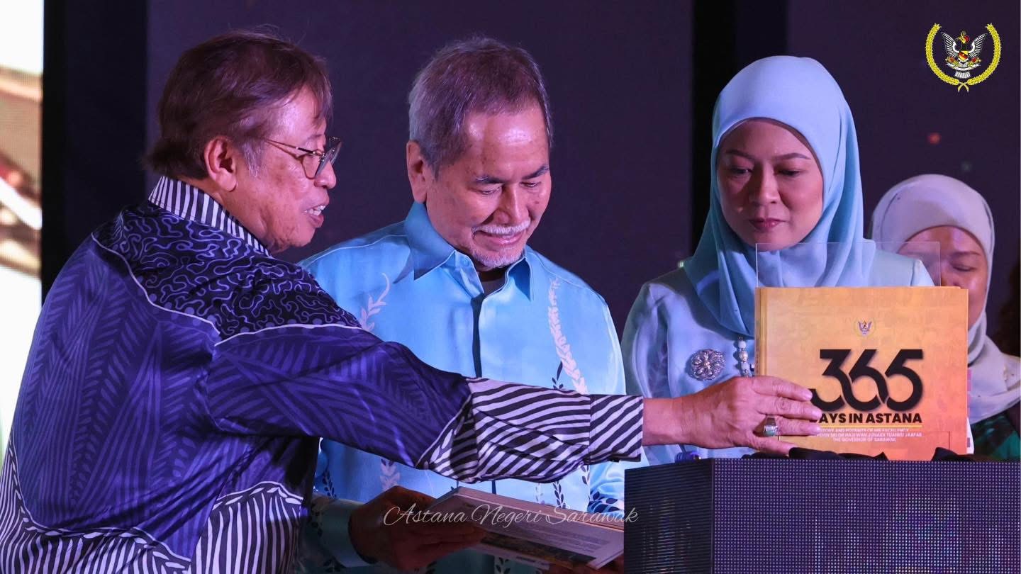 Buku 'The 365 Days in Astana' kisah peranan unik Wan Junaidi dalam ...