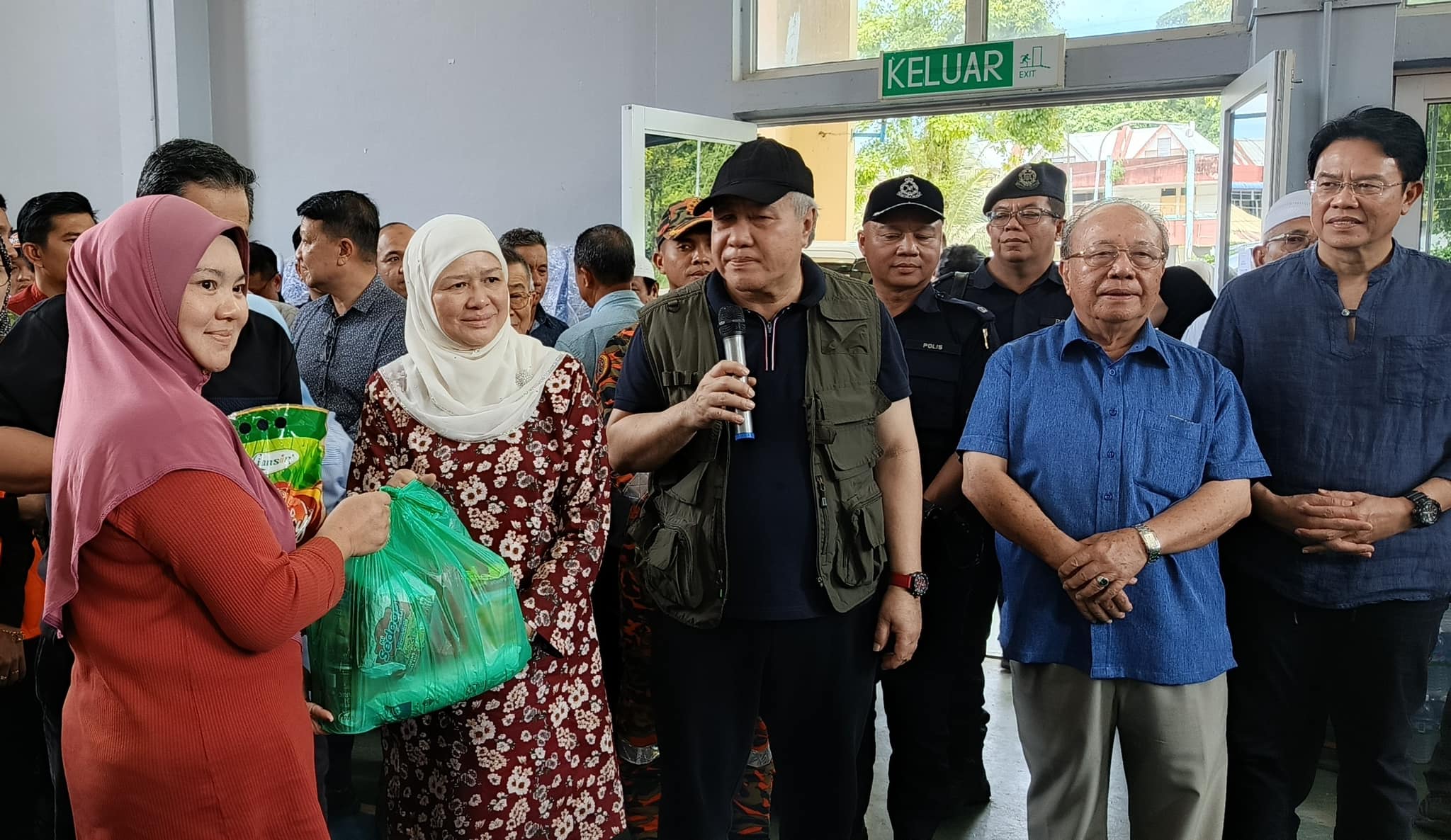 Mangsa banjir di Sarawak, Sabah meningkat - UTUSAN SARAWAK