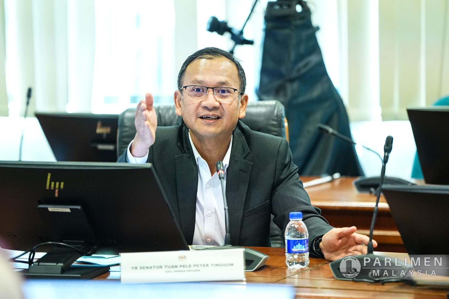 Akta CCUS 2025: Sarawak, Sabah dikecualikan - UTUSAN SARAWAK