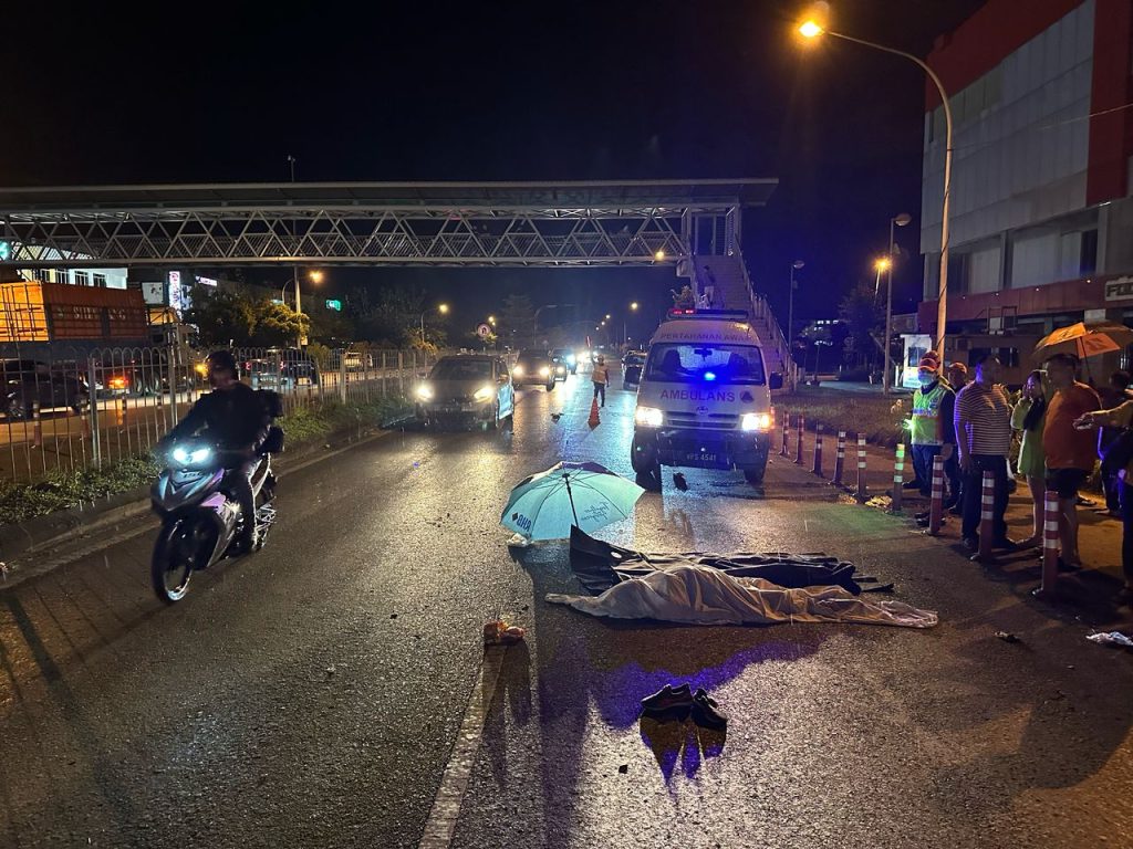 Warga emas maut dilanggar kereta ketika lintas jalan - UTUSAN SARAWAK