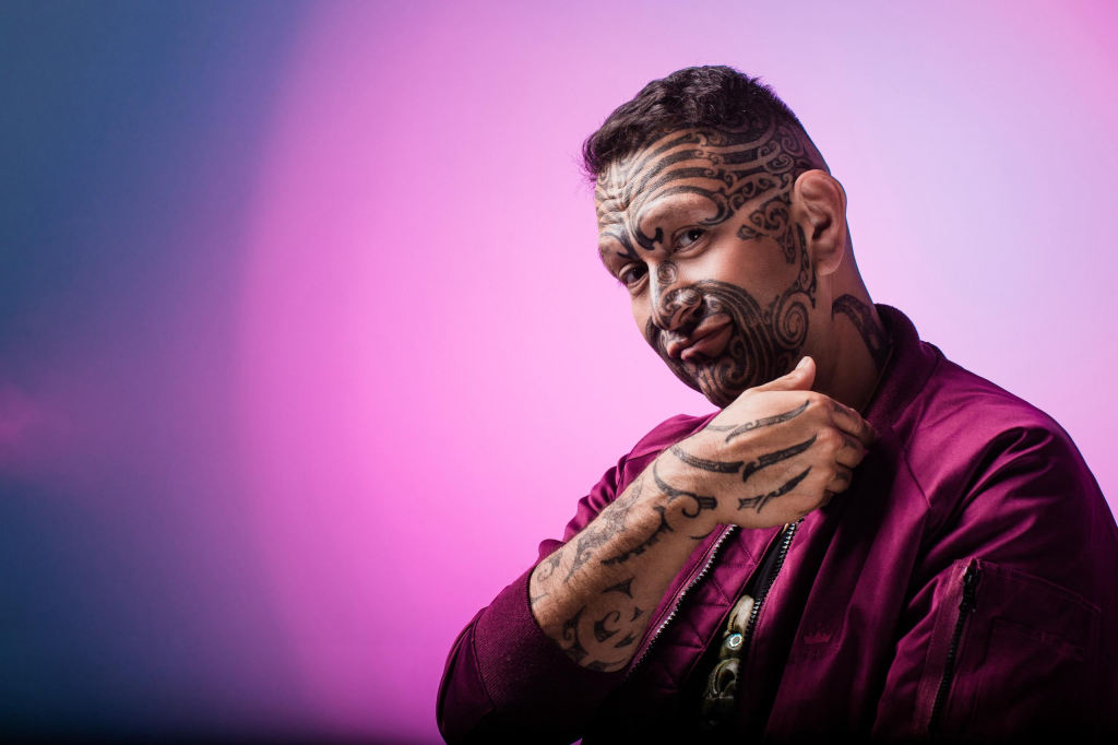 Artis Māori terkenal Rob Ruha bakal gegarkan RWMF 2025 - UTUSAN SARAWAK