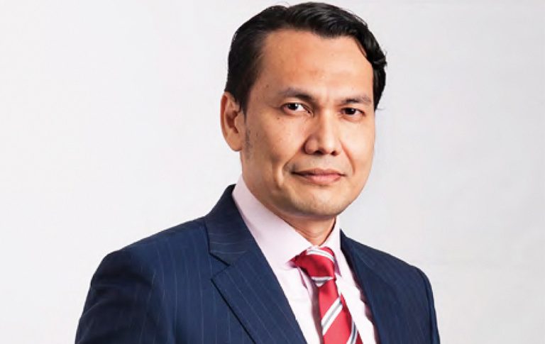 Bursa Malaysia lantik Azizan Abd Aziz sebagai ketua pegawai kewangan ...