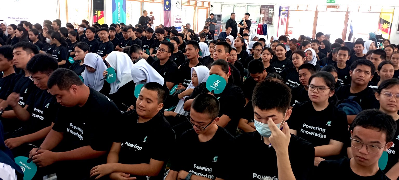 Petronas tingkat pendidikan STEM berkualiti di Baram - UTUSAN SARAWAK