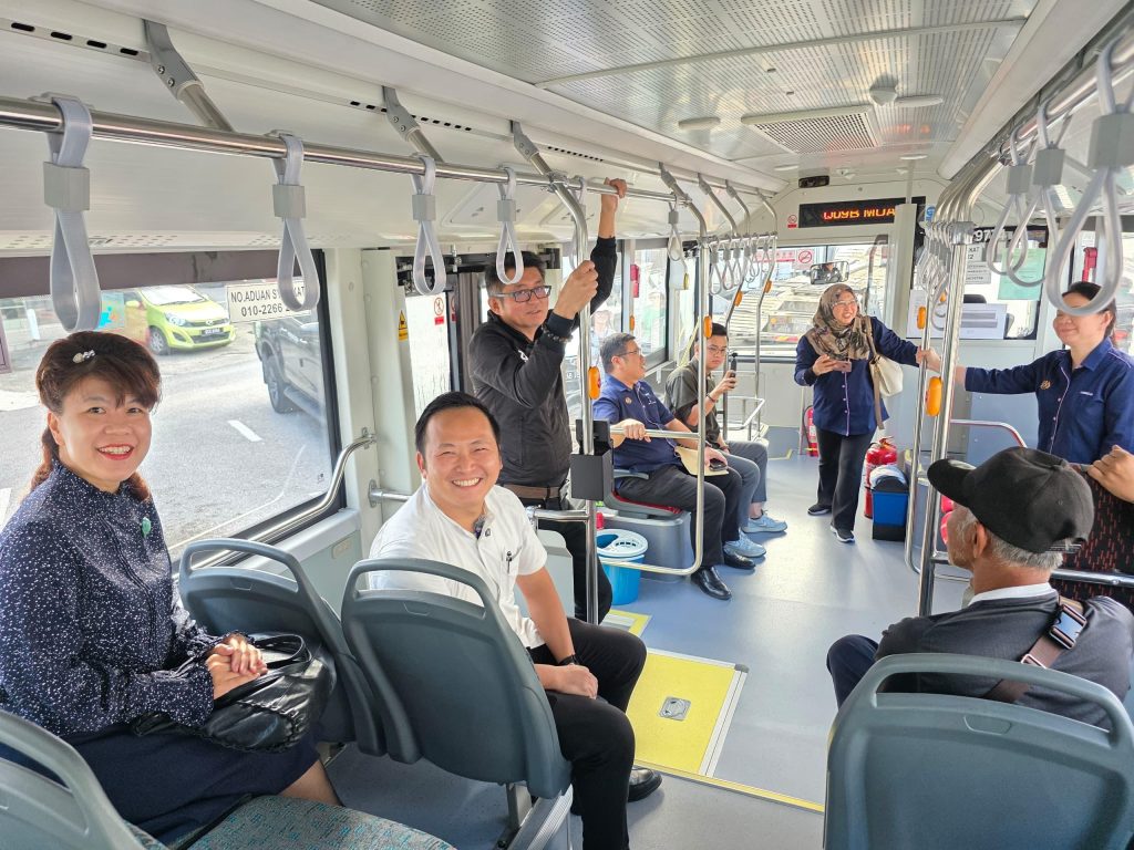 LPKP lancar laluan Saujana – Muara Tebas - UTUSAN SARAWAK