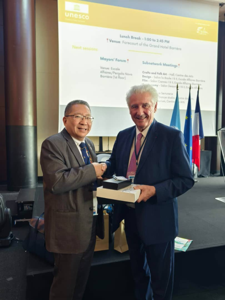 Datuk Bandar Kuching Selatan wakili Malaysia di Persidangan UNESCO di ...