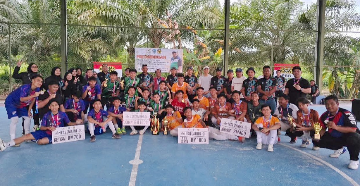 Pasukan Lion 3 FT raih juara Futsal Gawai Raya - UTUSAN SARAWAK