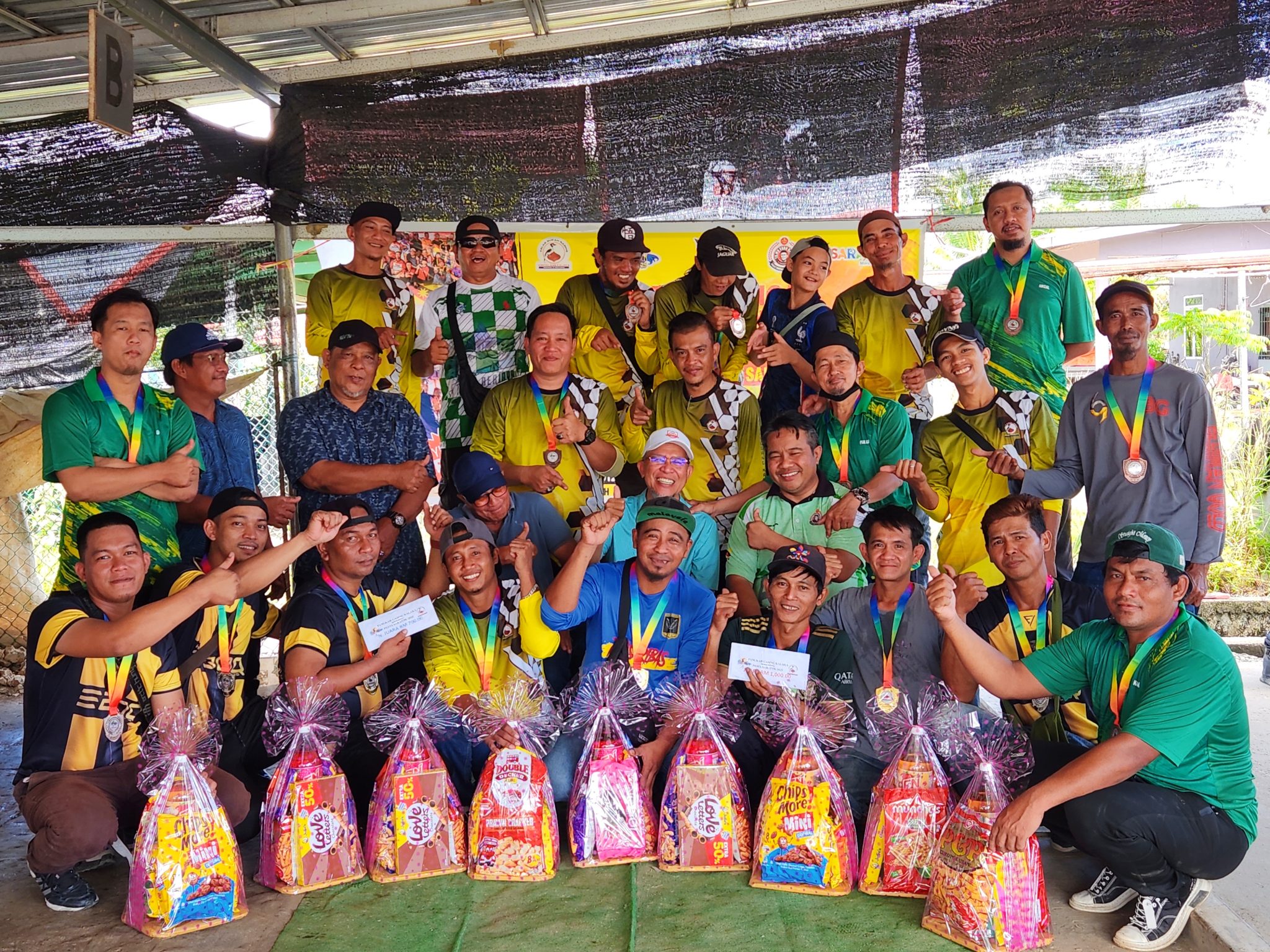 Pasukan Rebak dari Debak muncul juara Pertandingan Pangkah Gasing ...