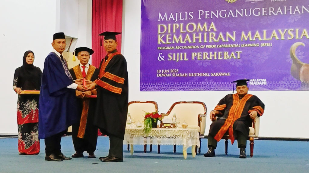 514 anggota, veteran ATM terima diploma RPEL, sijil PERHEBAT - UTUSAN ...