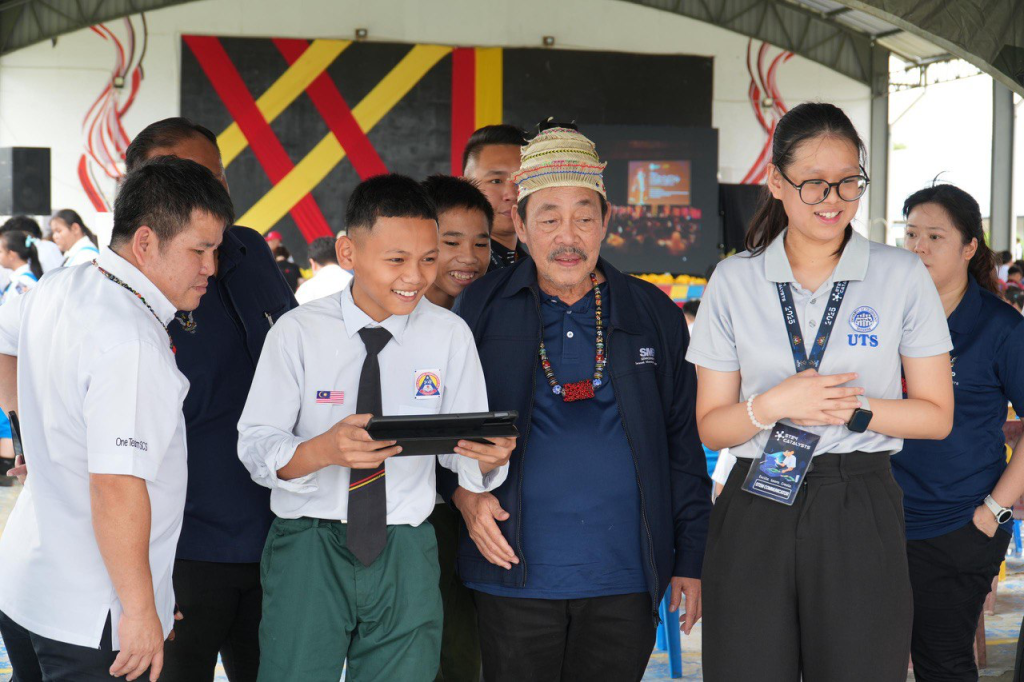 STEM Catalysts himpun lebih 1,000 pelajar luar bandar di SMK Long Lama ...