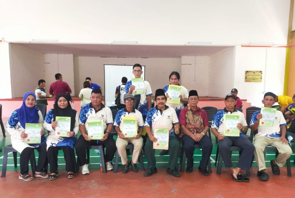 42 peserta Kampung Babu Hilir hadiri kursus hidroponik - UTUSAN SARAWAK