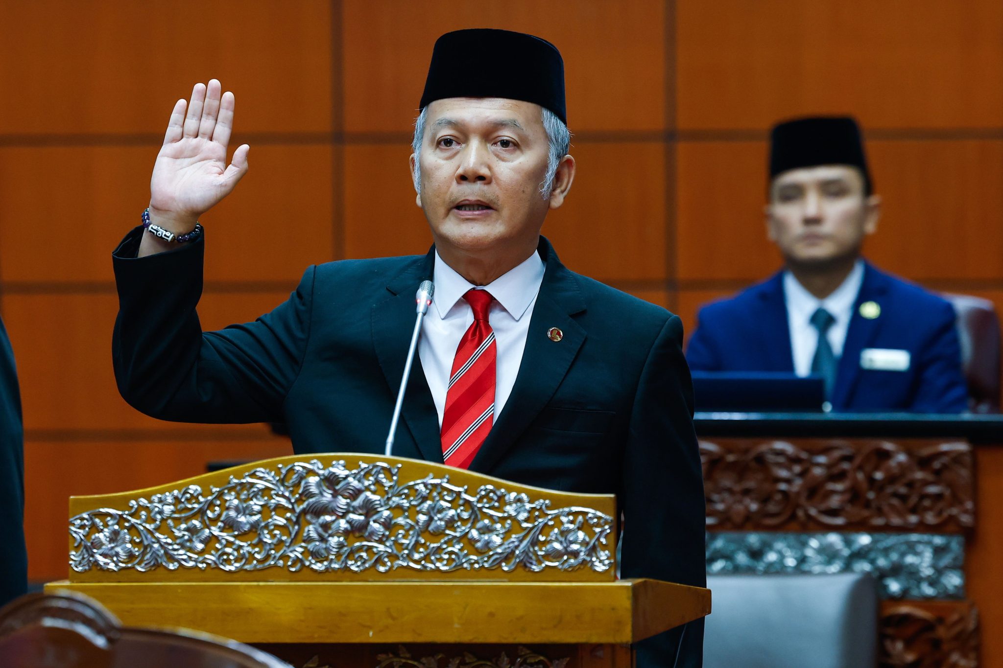 Ahmad Ibrahim angkat sumpah Ahli Dewan Negara penggal kedua - UTUSAN ...