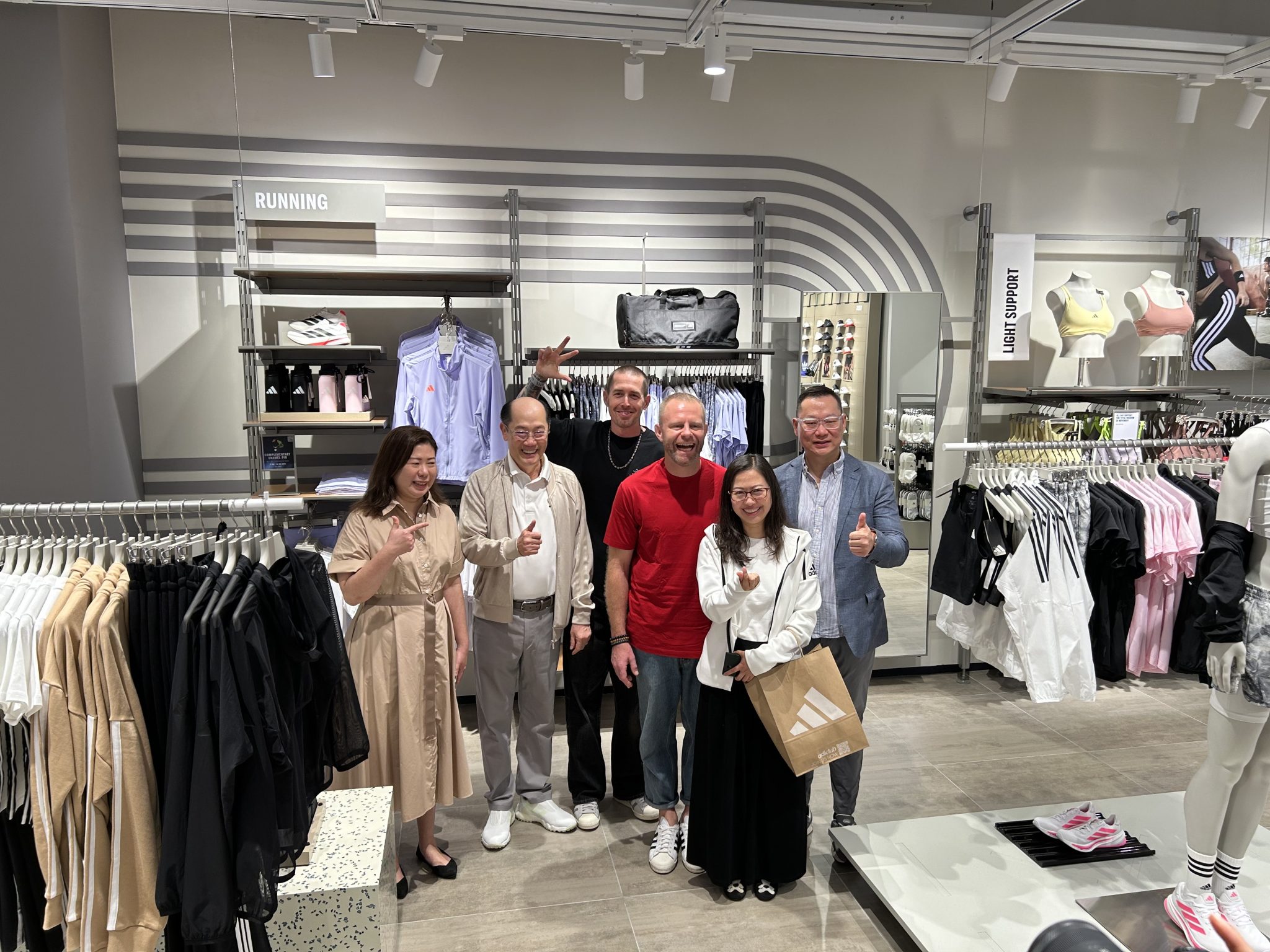 Adidas lancar ‘Home of Sports’ di The Spring, — Cawangan Ke-5 di Borneo ...