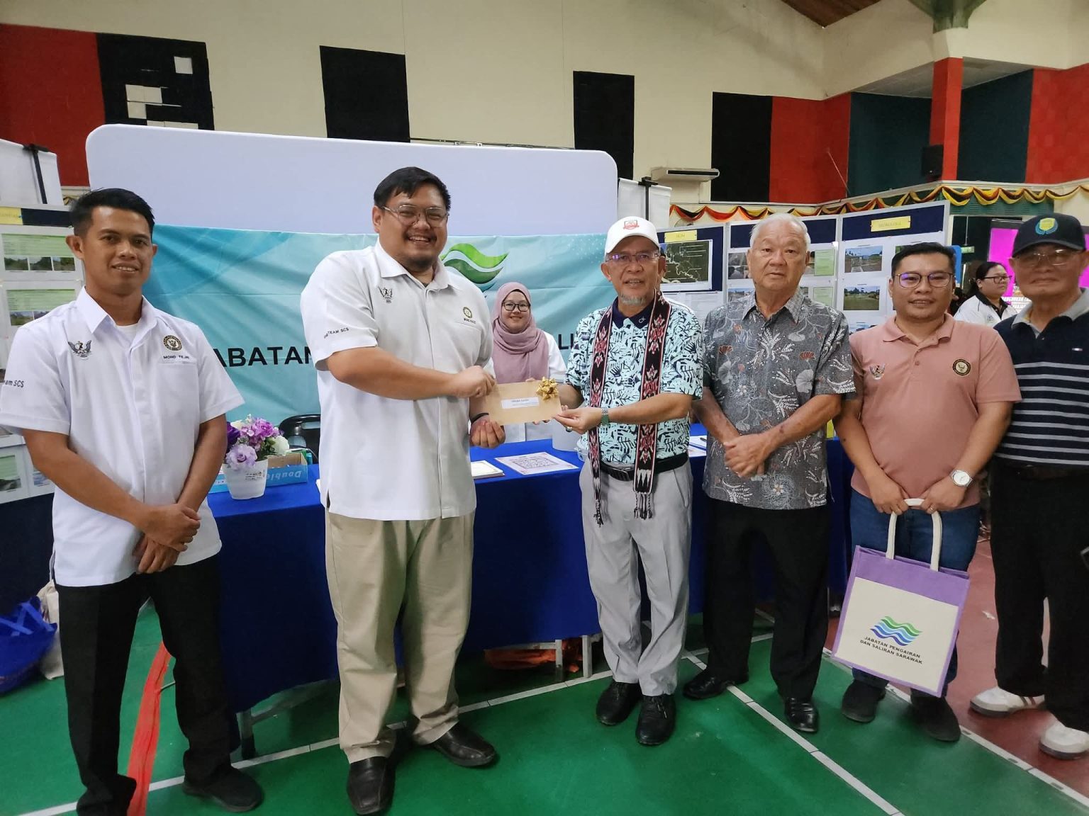 Pameran pelbagai agensi semarakkan Pesta Saratok 2025 - UTUSAN SARAWAK