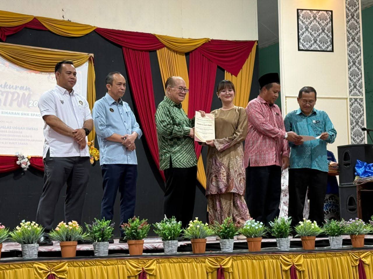 Pendidikan berkesan putuskan rangkaian kemiskinan luar bandar - UTUSAN ...