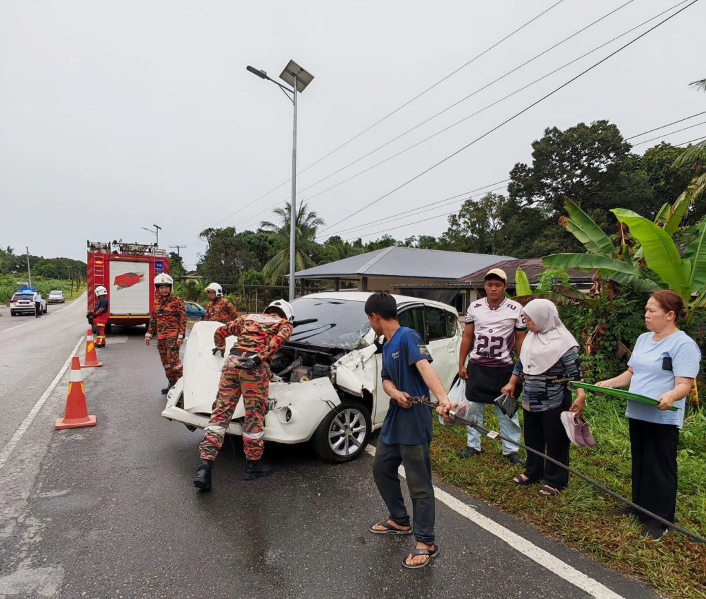 Kenderaan terbabas akibat tumpahan minyak atas jalan raya - UTUSAN SARAWAK