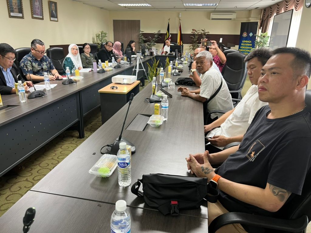 LPKP Sarawak, Grab Malaysia and taxi operators strengthen collaboration - UTUSAN SARAWAK
