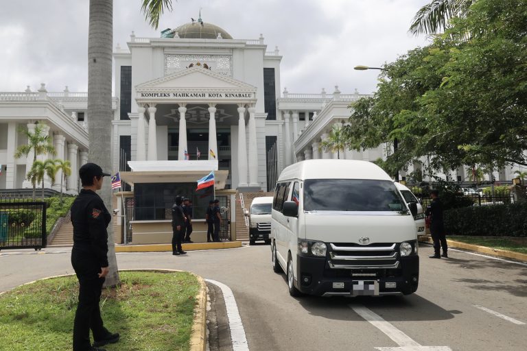 Lima remaja didakwa guna perkataan mencela terhadap Zara Qairina ...