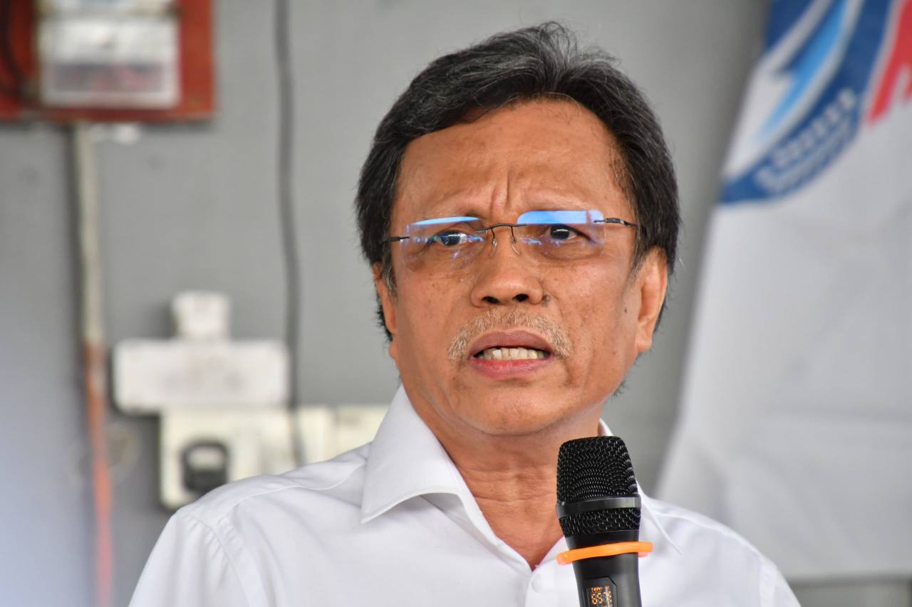 Peguam Negara sahkan Shafie Apdal serah balasan notis tunjuk sebab pada Isnin - UTUSAN SARAWAK