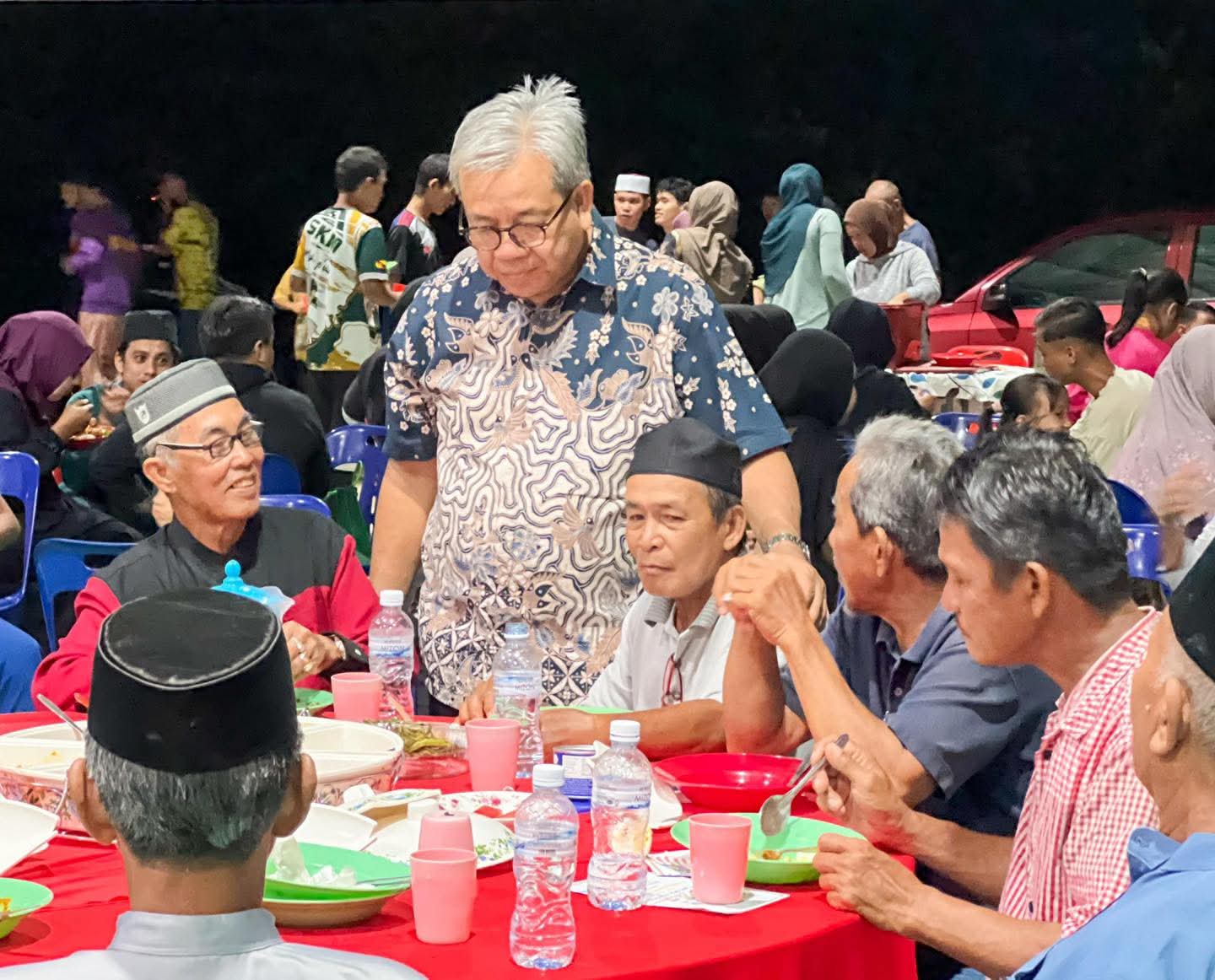 Hari Malaysia lambang perpaduan dan silaturahim – Ahmad Johnie - UTUSAN ...