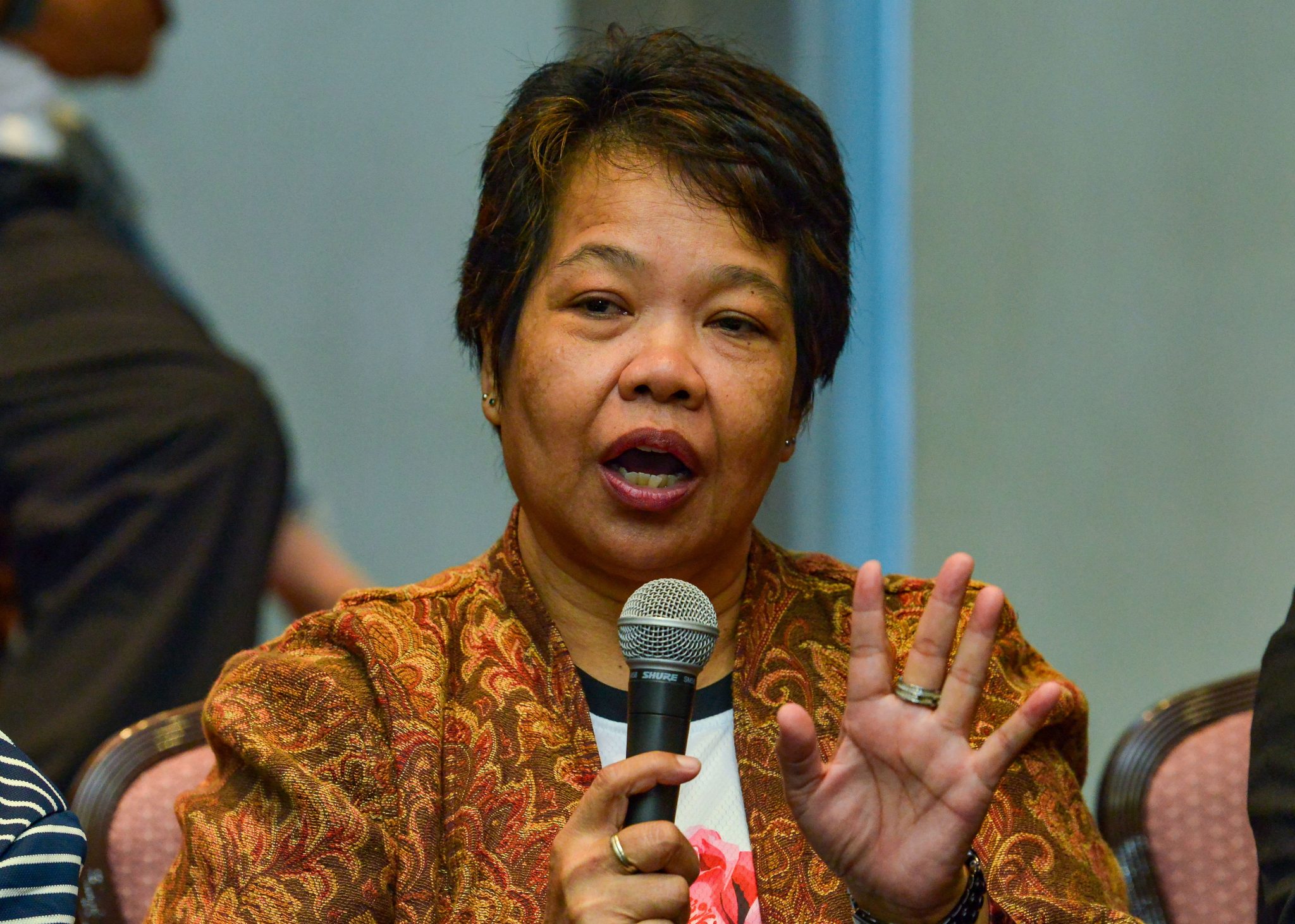 Teater ‘Cik Ros’ kenang sumbangan aktivis teater Allahyarham Dr Rosminah Tahir - UTUSAN SARAWAK