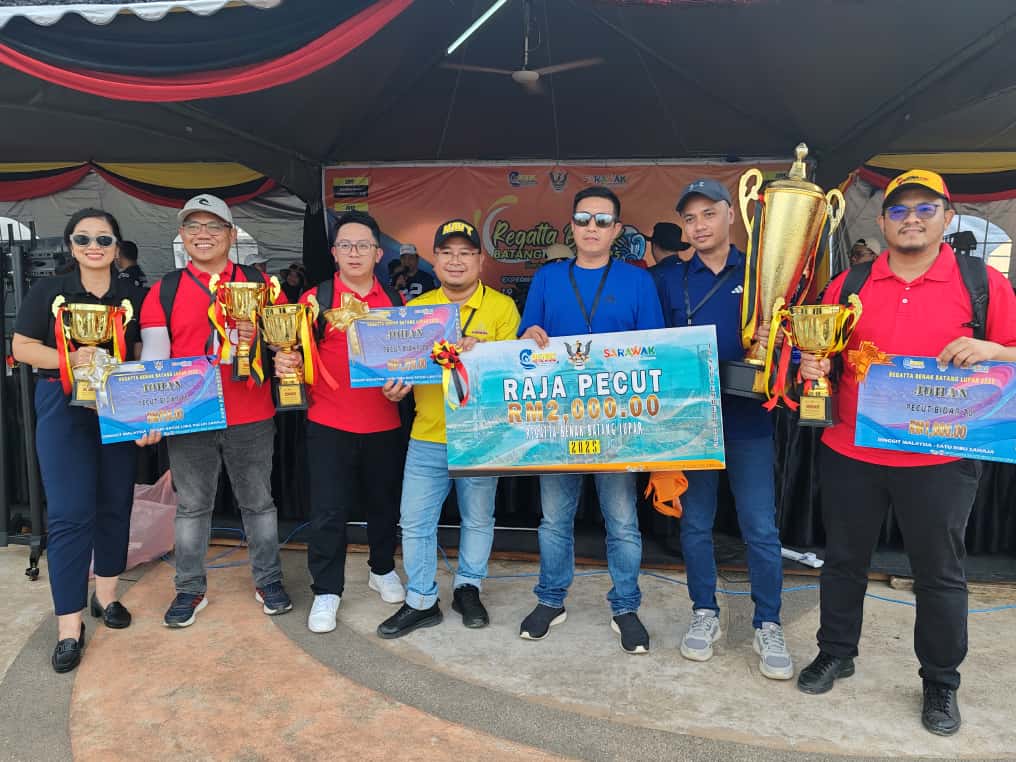 Landas Azam Kasihnya Warisan dominasi hari pertama Regata Benak 2025 ...