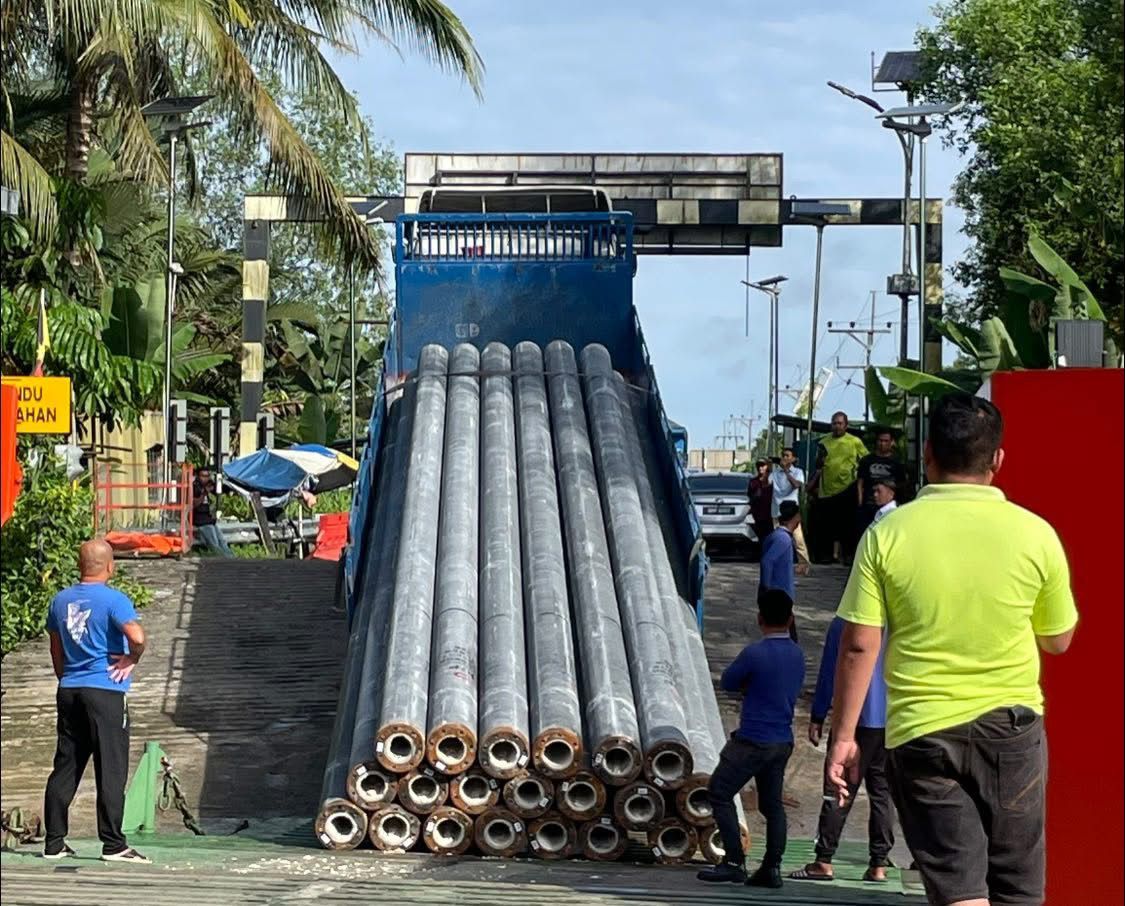 Perkhidmatan feri Batang Paloh tergendala - UTUSAN SARAWAK