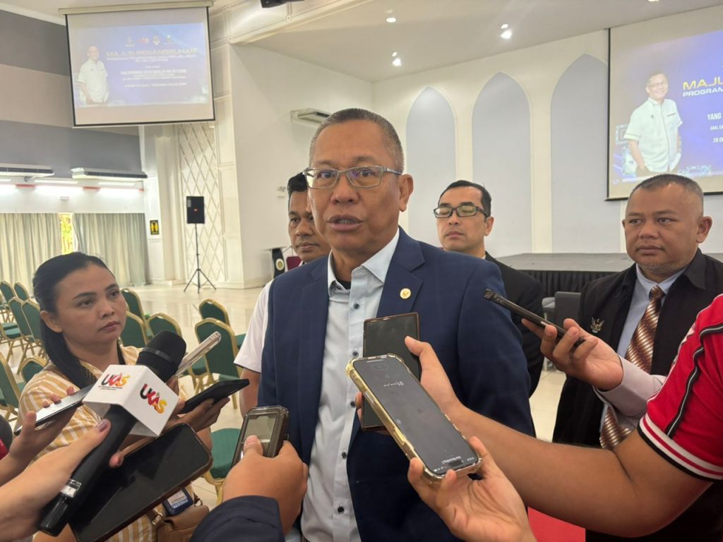 Panduan kerjaya awal diperlukan untuk pelajar Sarawak - UTUSAN SARAWAK