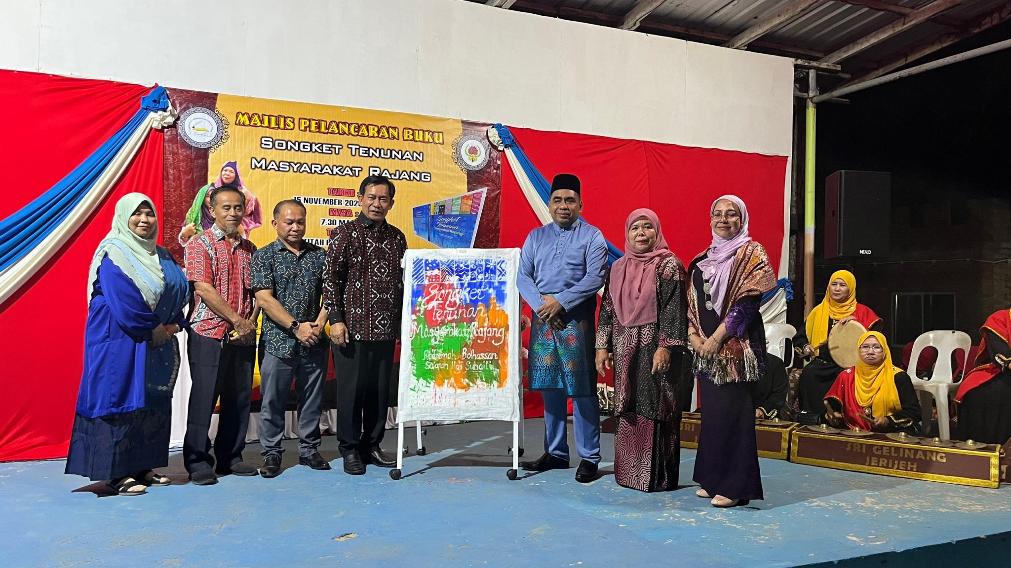 Warisan Rajang diangkat dalam pelancaran buku Songket Tenunan ...