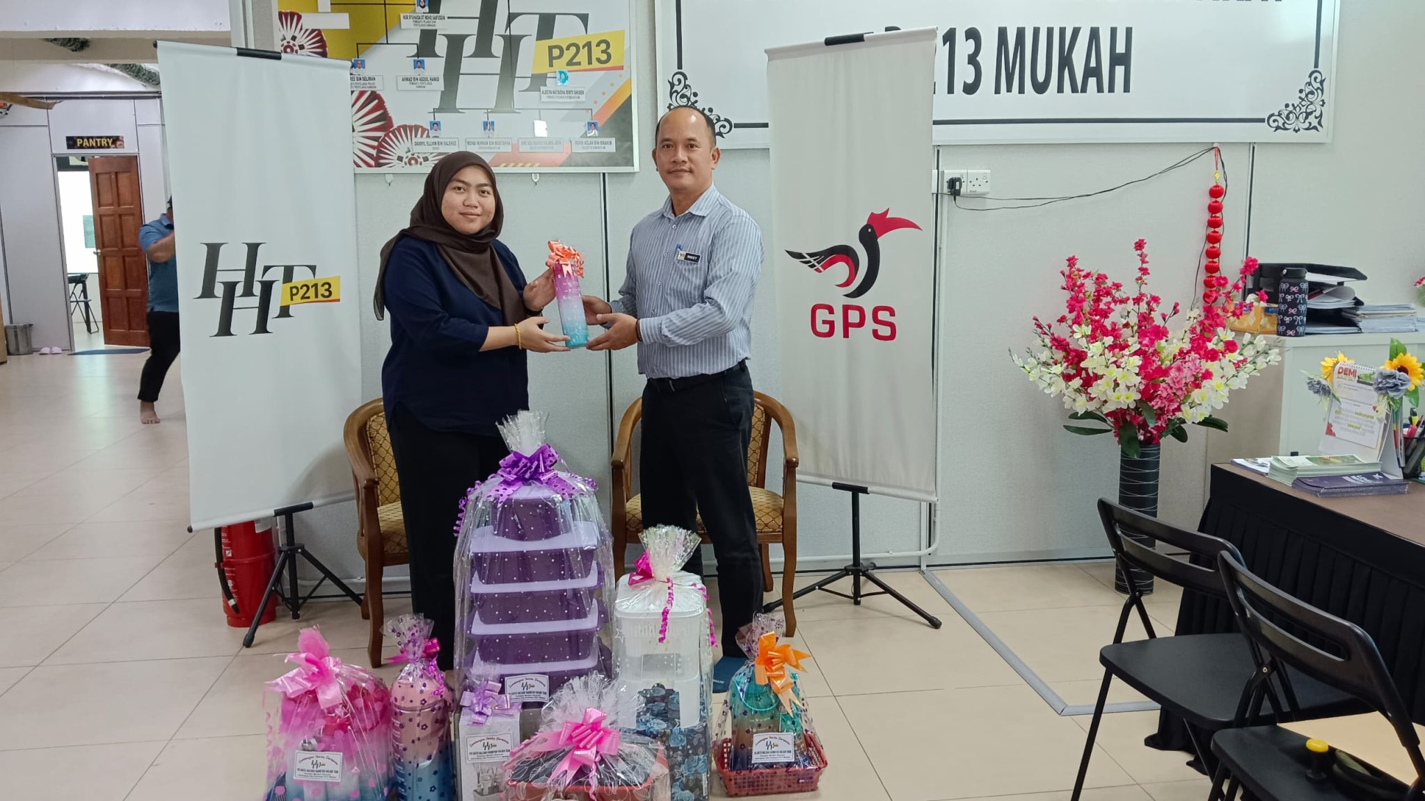 17 pasukan berentap merebut gelaran juara futsal Kampung Tabo - UTUSAN ...