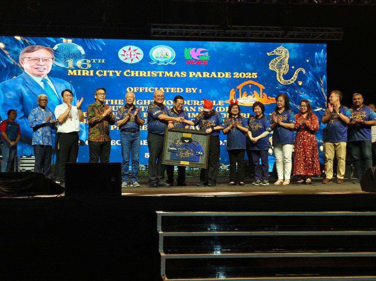 Perarakan Krismas Bandaraya Miri 2025 lambang kekuatan dan perpaduan ...