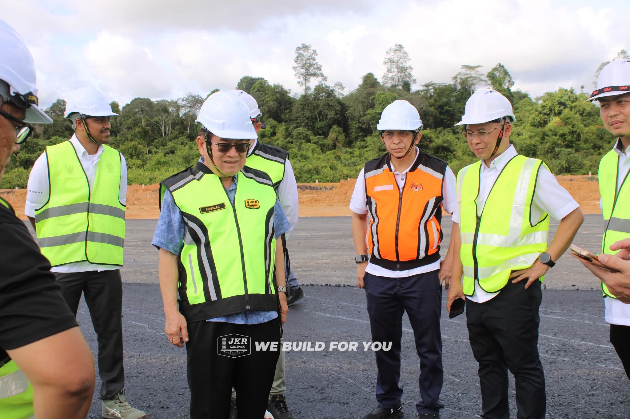 STOLport Bebuling fasa akhir, dijangka siap Februari 2026 - UTUSAN SARAWAK