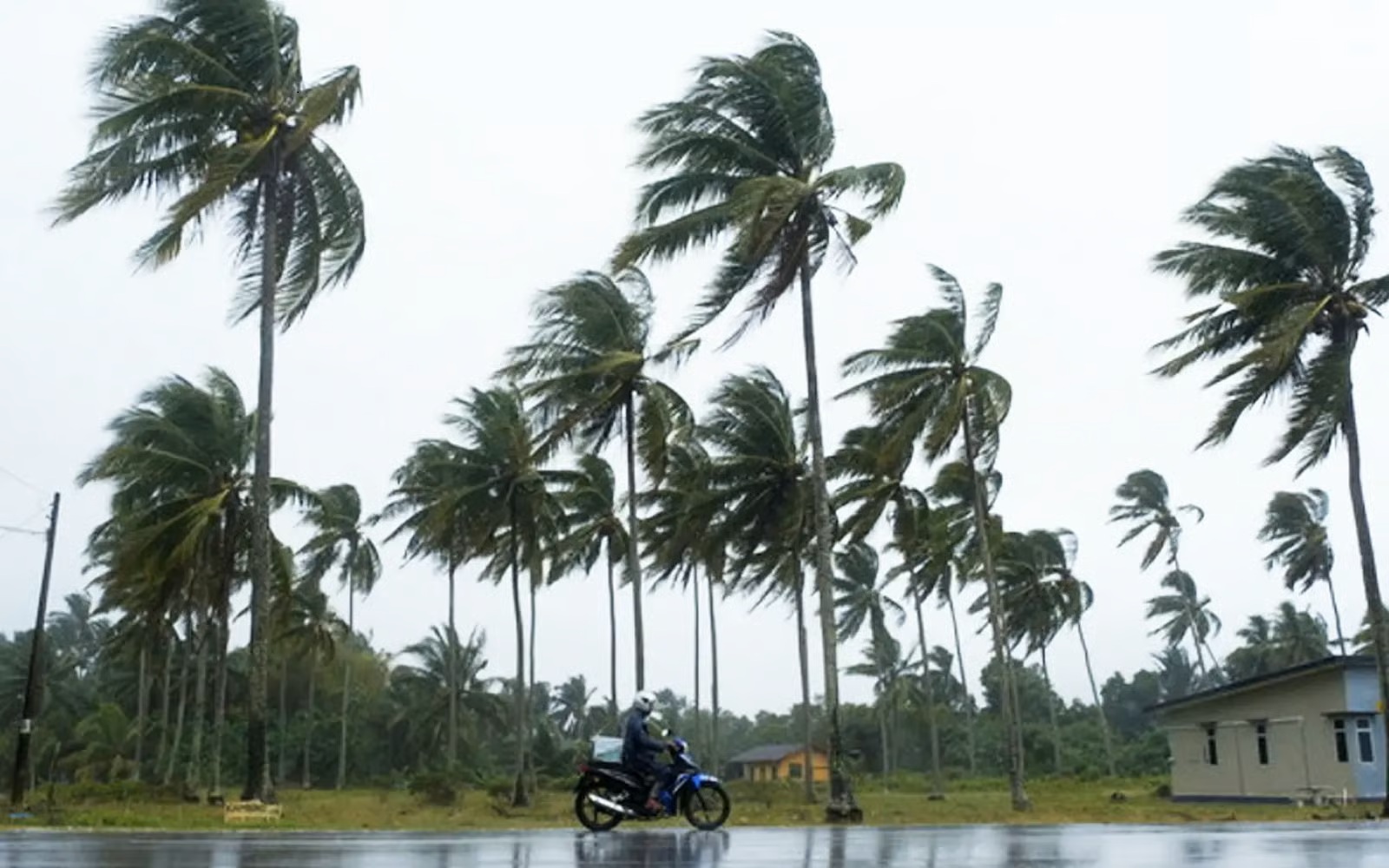 Amaran ribut petir di empat negeri, Wilayah Persekutuan hingga 7.00 ...