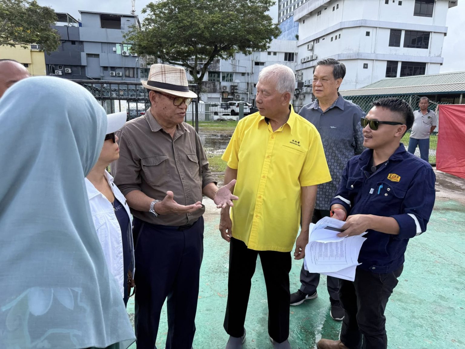 Datuk Sebastian Ting tinjau projek RTP di Sekolah Agama Rakyat Miri ...