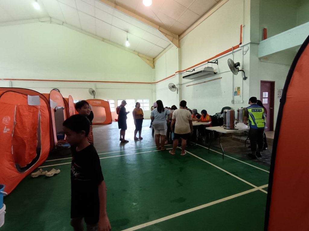 80 mangsa banjir dipindahkan ke PPS Balai Raya Sebauh - UTUSAN SARAWAK