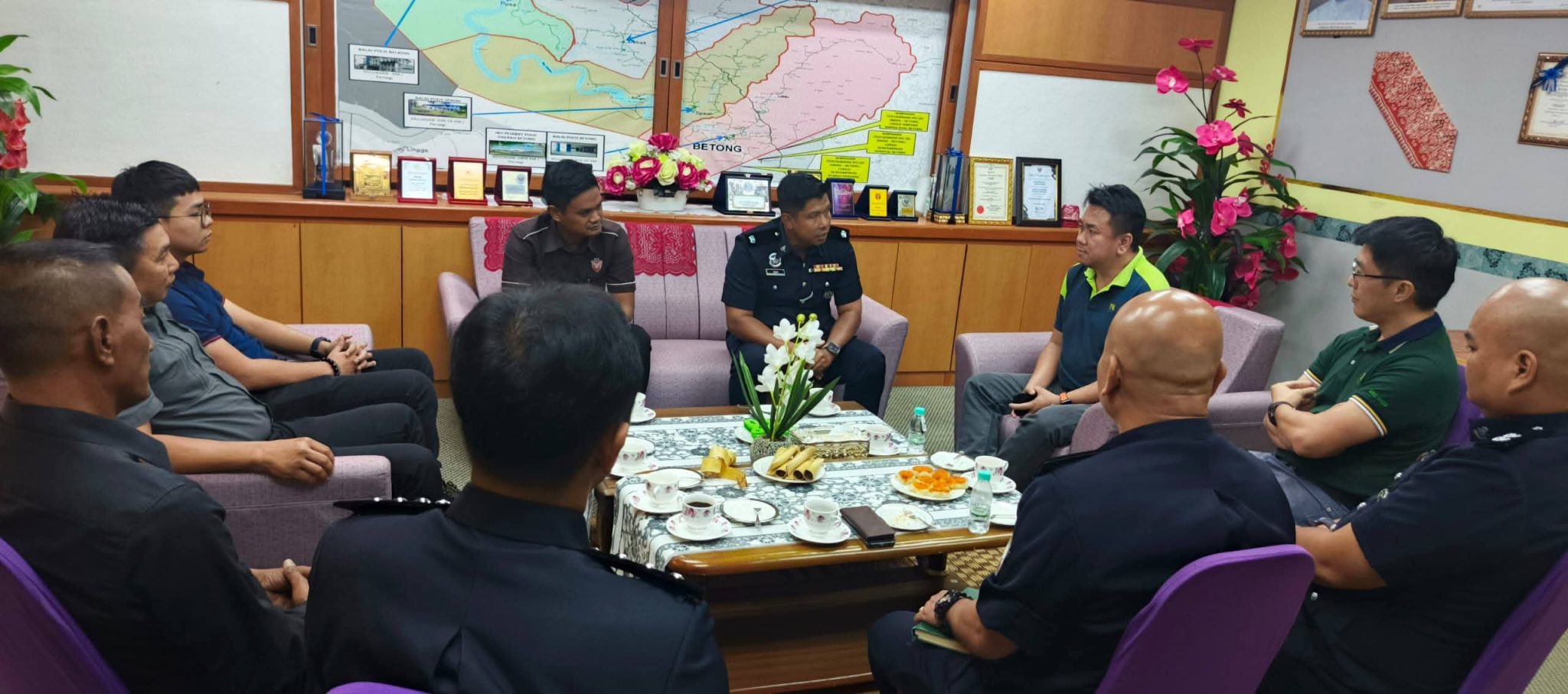 Polis Betong dan pengurusan ladang perkukuh kawalan keselamatan pekerja ...