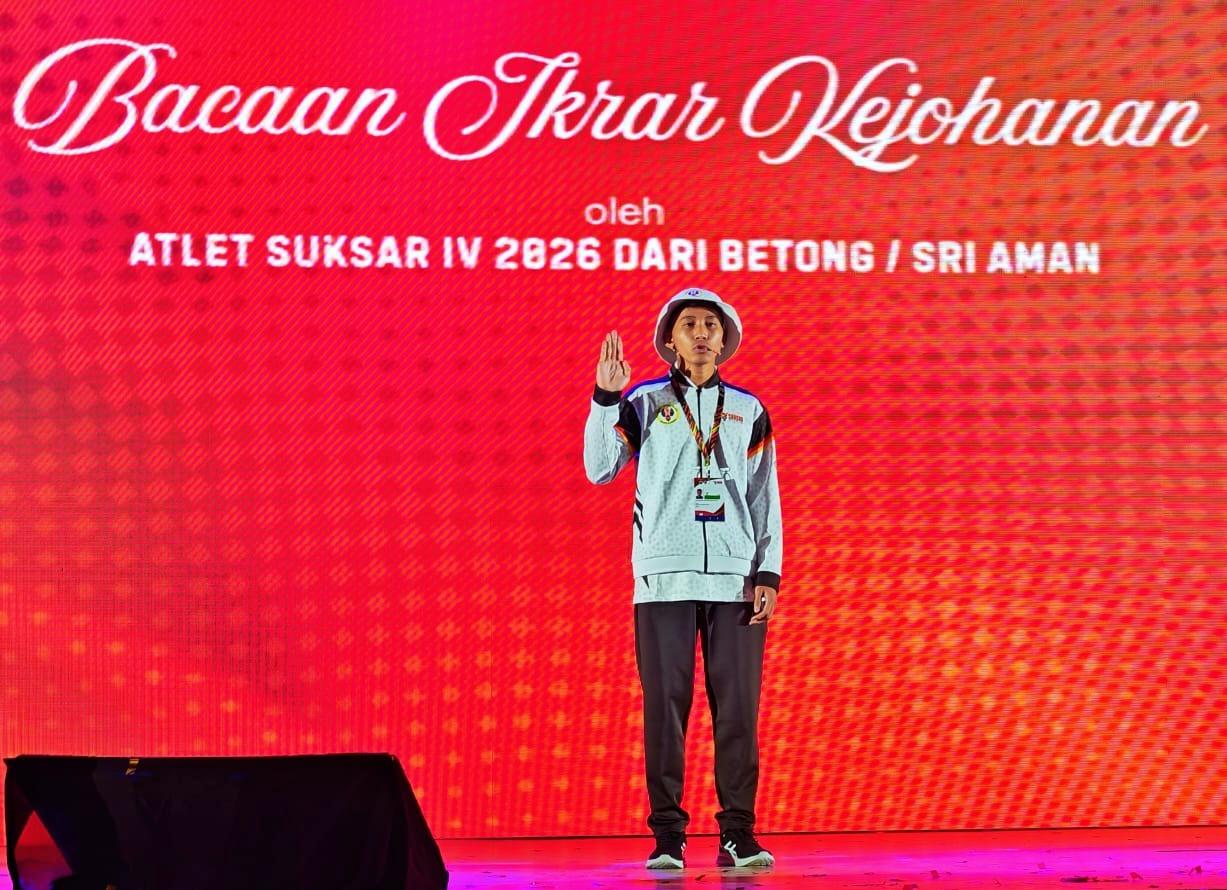 Muhammad Irfan pimpin ikrar SUKSAR IV 2026 - UTUSAN SARAWAK
